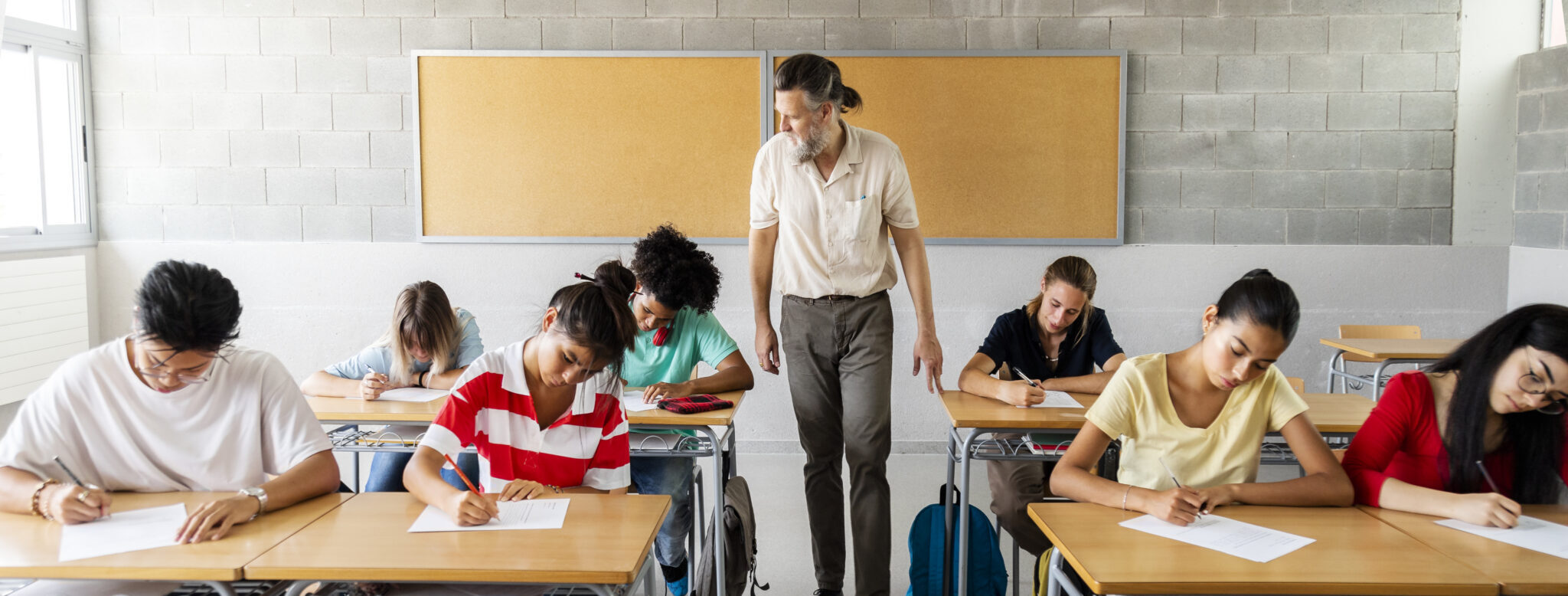 Online Invigilation at College: Benefits and Downsides